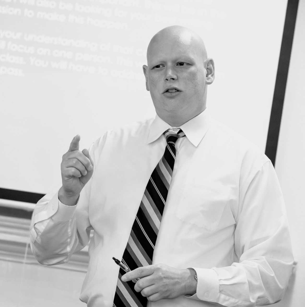 Faculty | MFA Creative & Professional Writing